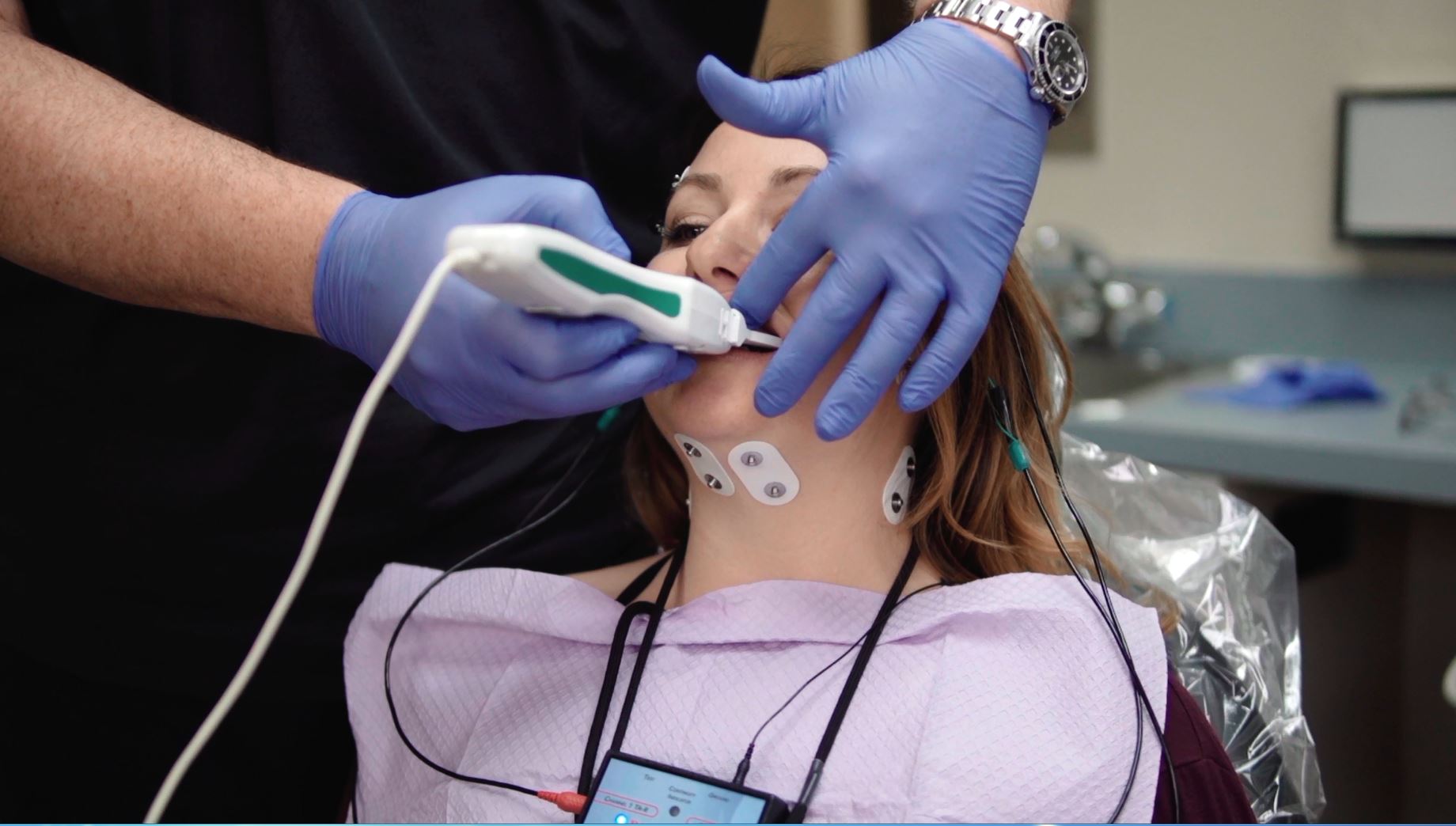 T-Scan Patient Story: Pain Relief Through DTR Therapy | Tekscan